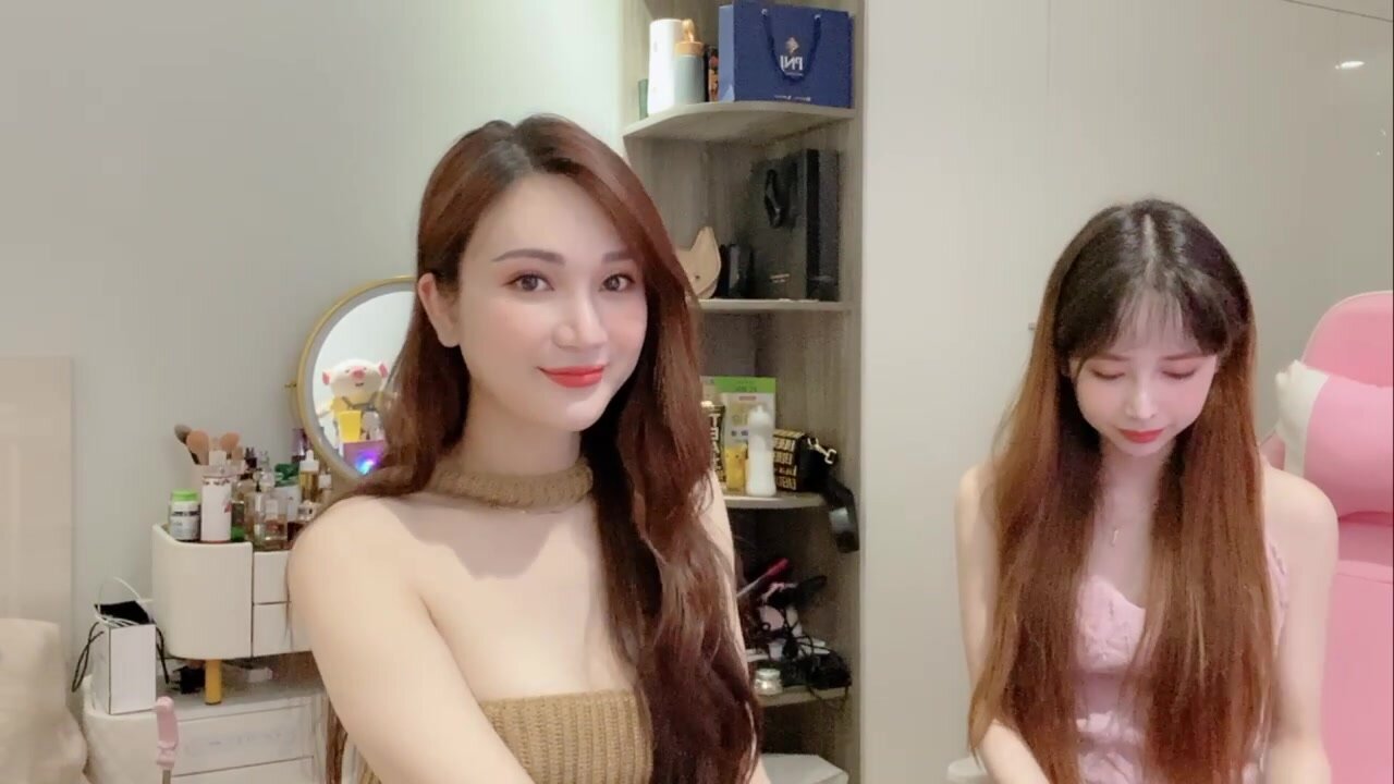 Anna 102