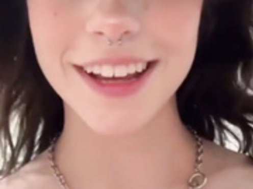 Hannah Owo naked TikTok dance