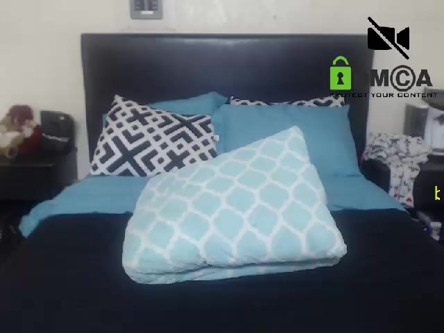 Shawngeni Sex And Flashes